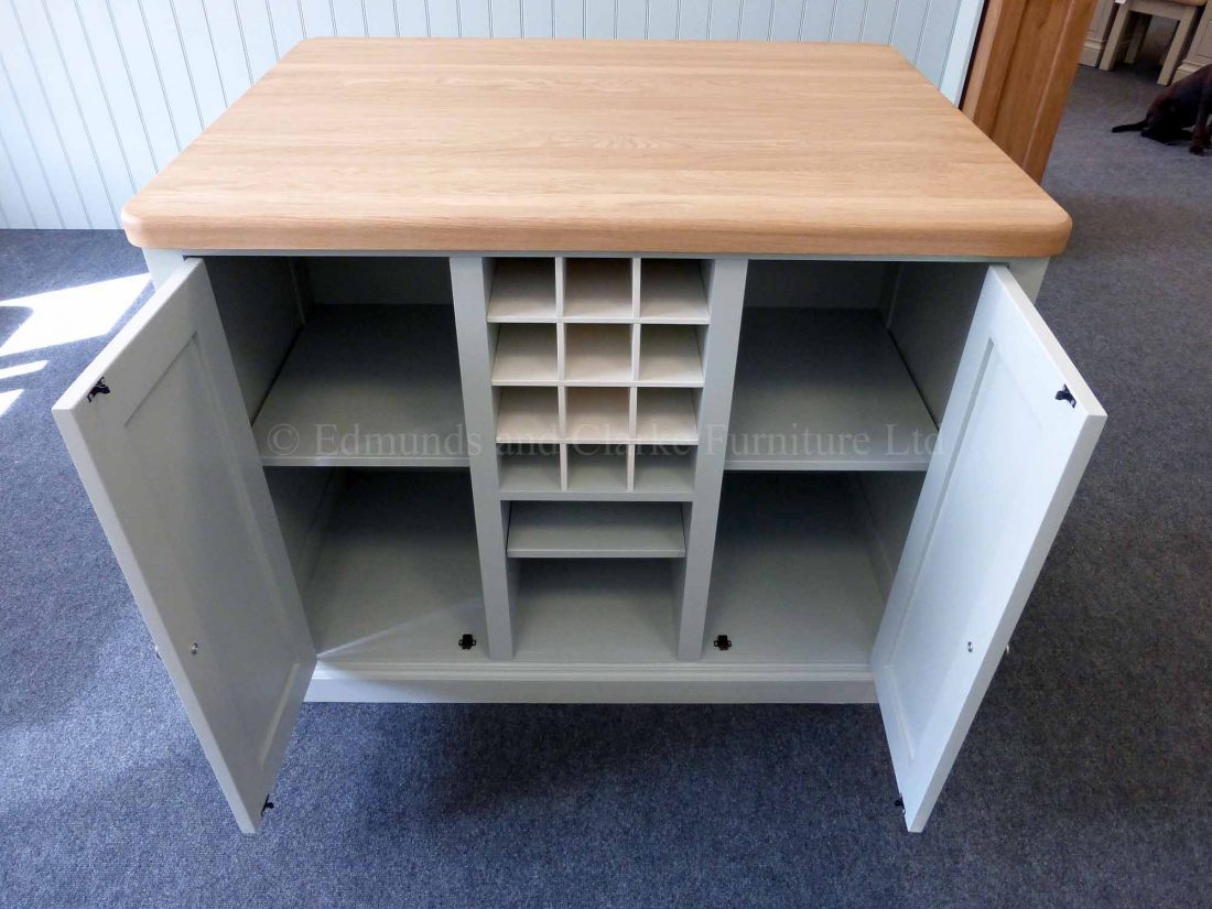 Painted 4ft x 3ft kitchen Island Edmunds & Clarke Furniture
