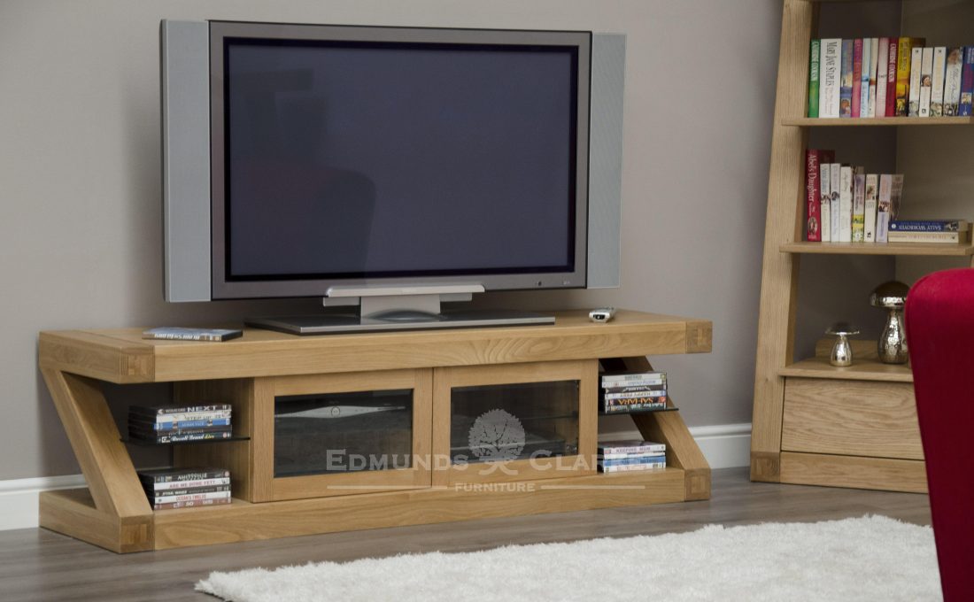 Z Designer Solid Oak Glazed TV Unit - Edmunds and Clarke Furniture