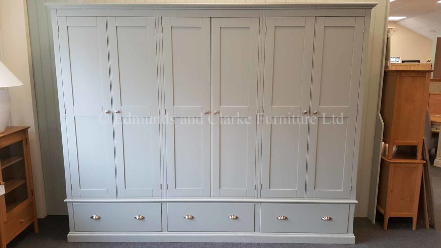 Bespoke 6 Door Wardrobe | Edmunds & Clarke Furniture Ltd