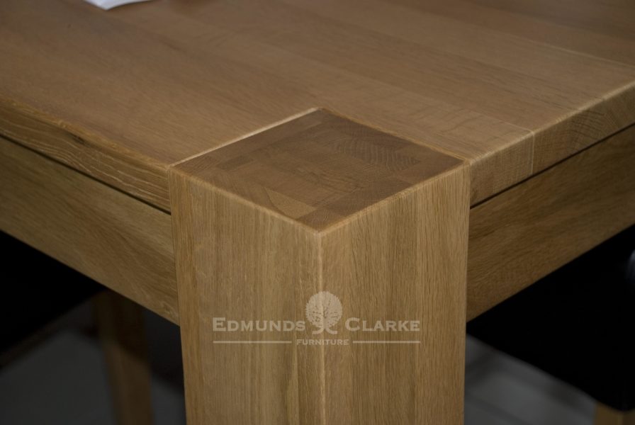 Newmarket Oak Large Dining Table (Corner Leg) - Edmunds and Clarke ...