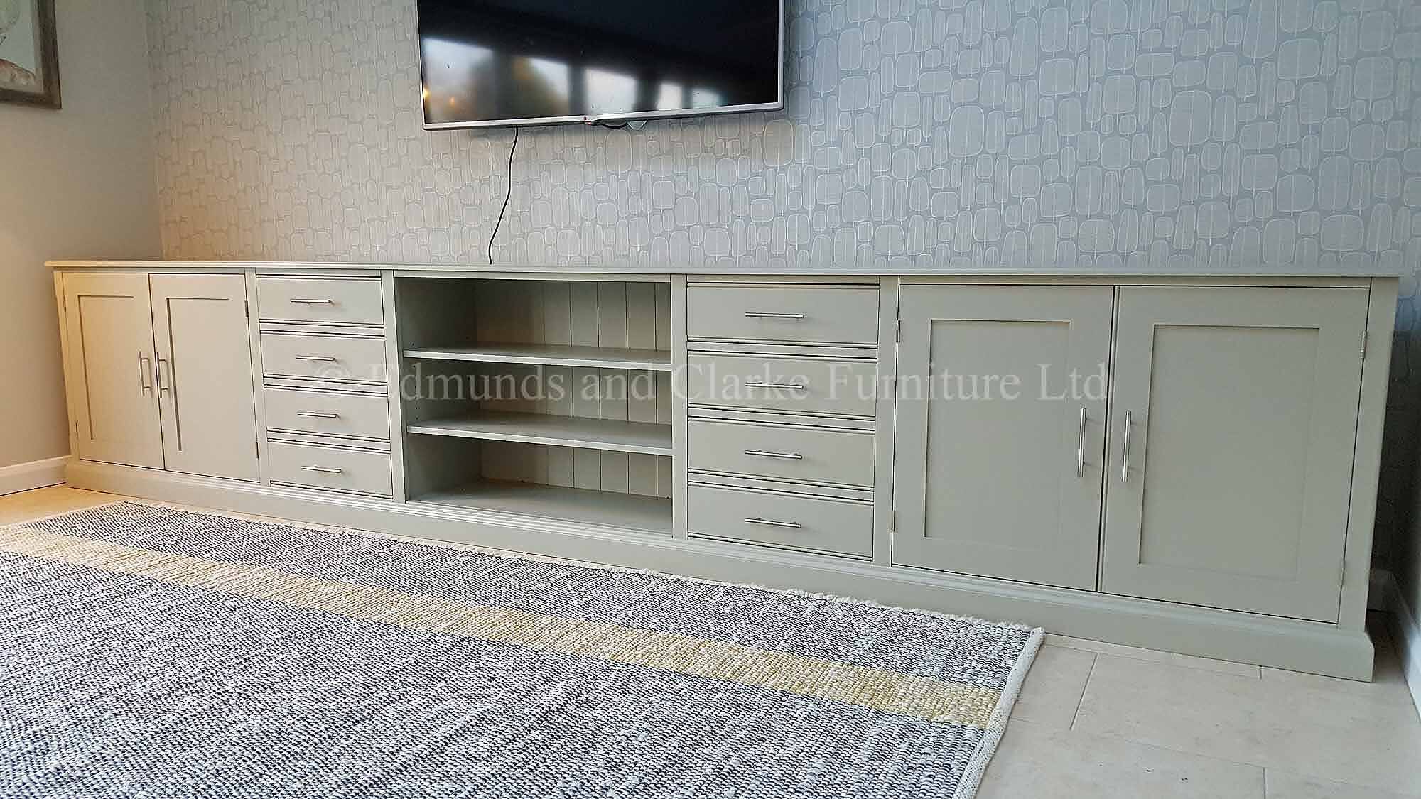 Bespoke 4 Metre Long Low Tv Entertainment Unit - Edmunds and Clarke ...