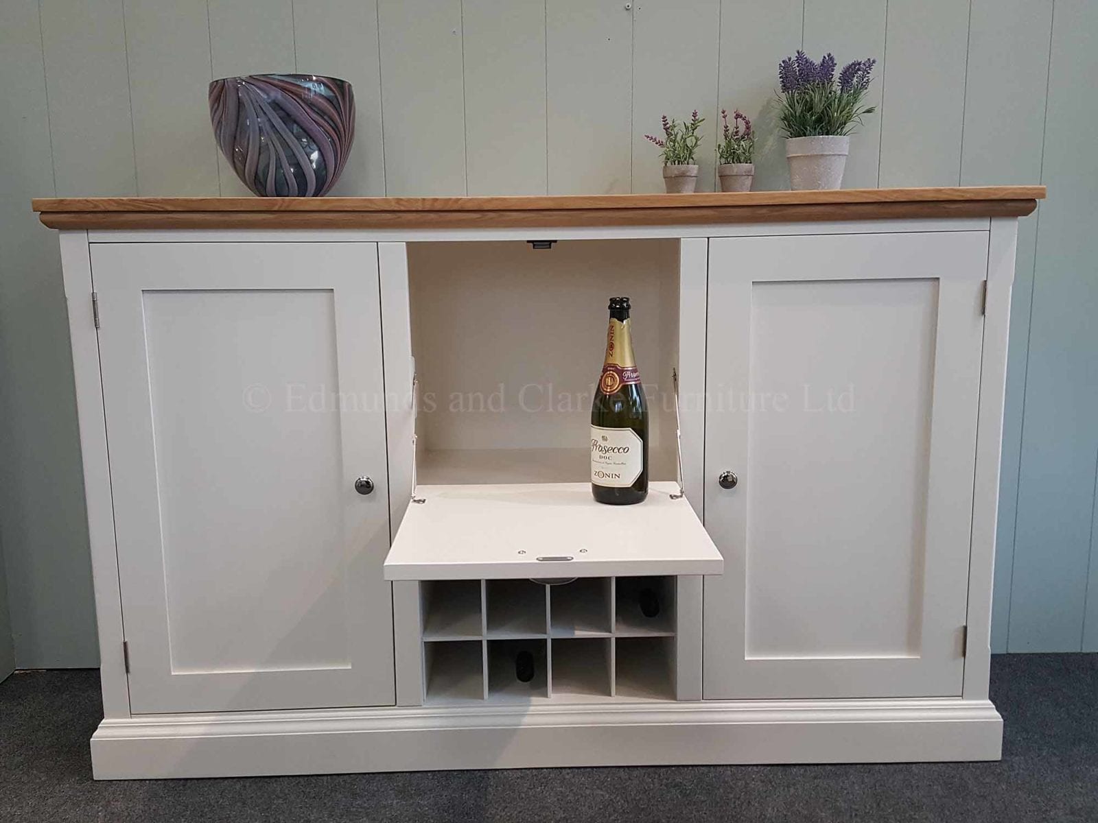 Scandic Oak Drinks Cabinet - Edmunds and Clarke Furniture